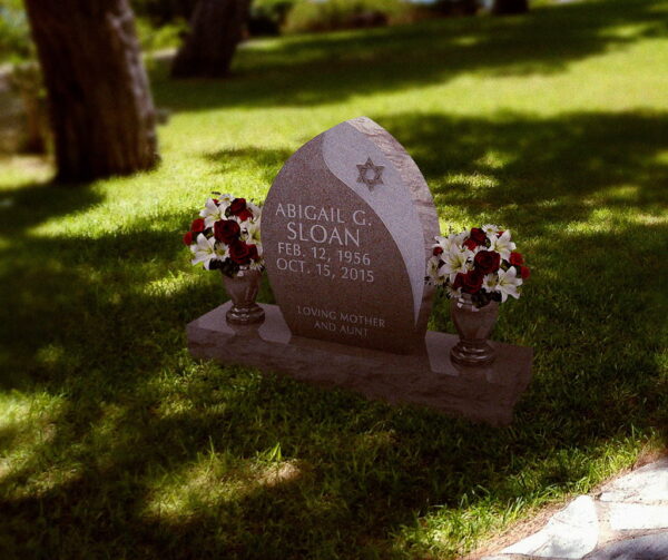 Home - Headstone App